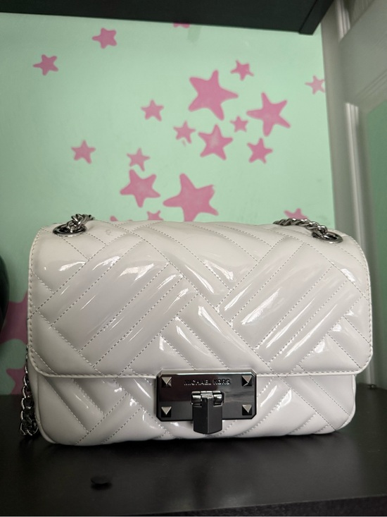 Michael Kors | Bags | New Michael Kors White Quilted Patent Leather Bag ...